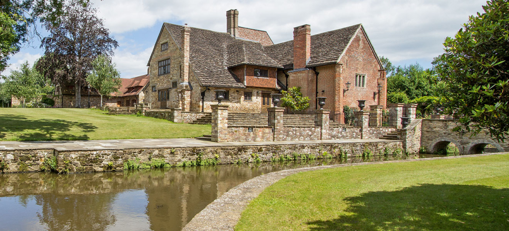 Top 7 Historical Buildings in Horsham | Horsham Blog